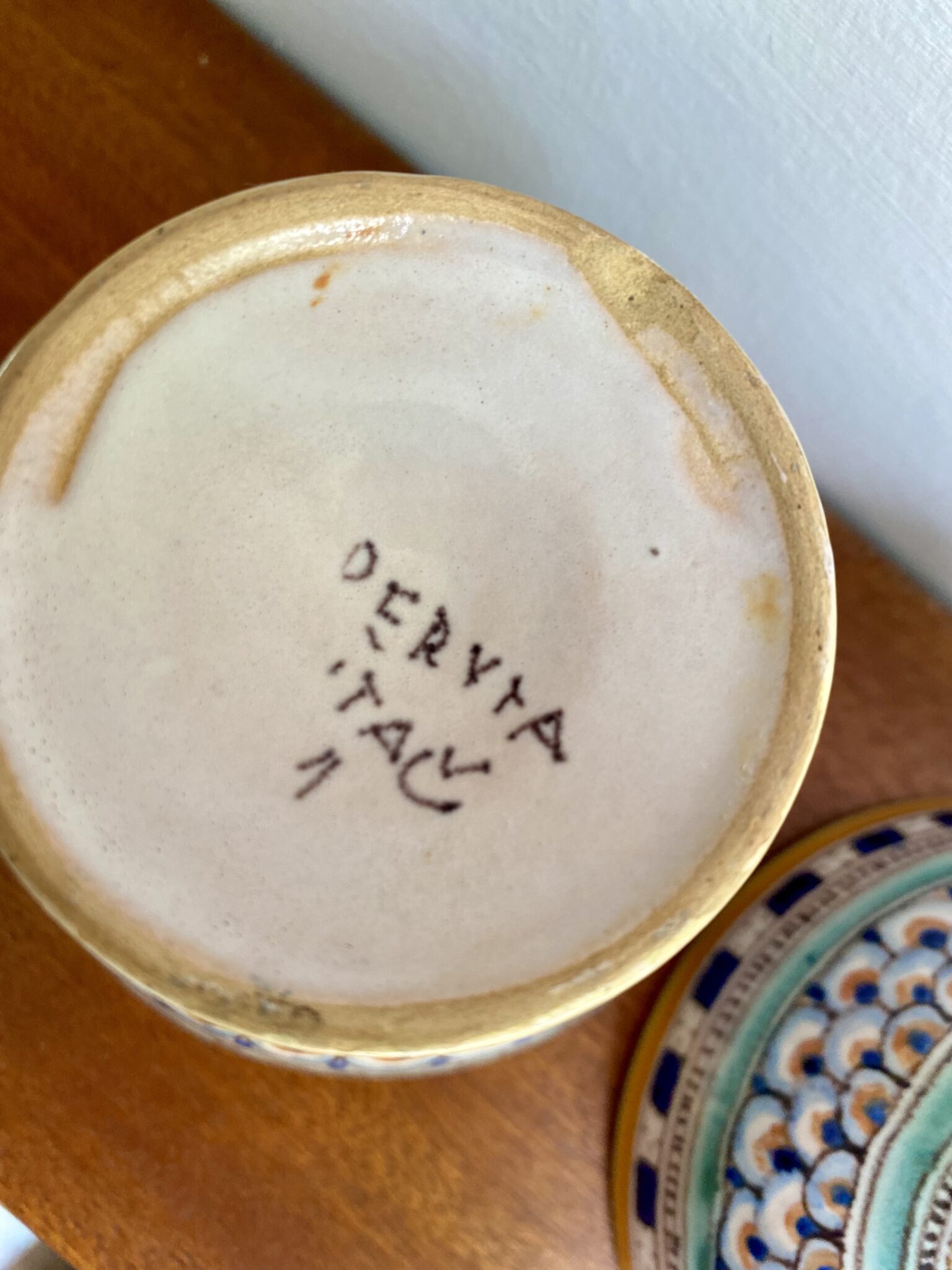 Vintage hand-painted Italian pottery - Designs By Origin
